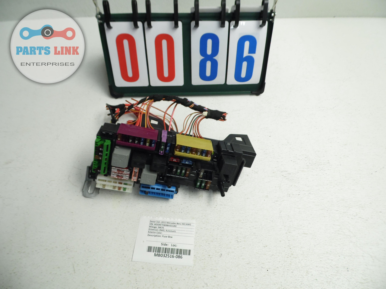 2010-2011 MERCEDES E63 W212 AMG ELECTRICAL RELAY FUSE BOX JUNCTION ...