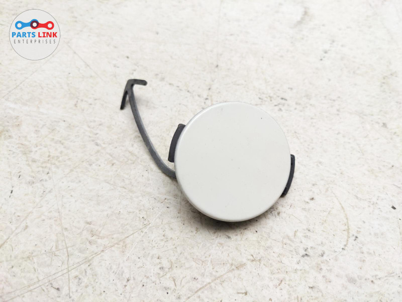 2017-2020 MASERATI LEVANTE REAR BUMPER TOW HOOK COVER ACCESS DOOR ...