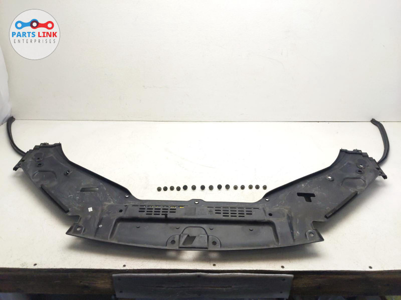 2017-2020 MASERATI LEVANTE TOP RADIATOR SUPPORT COWLING COVER BEZEL ...