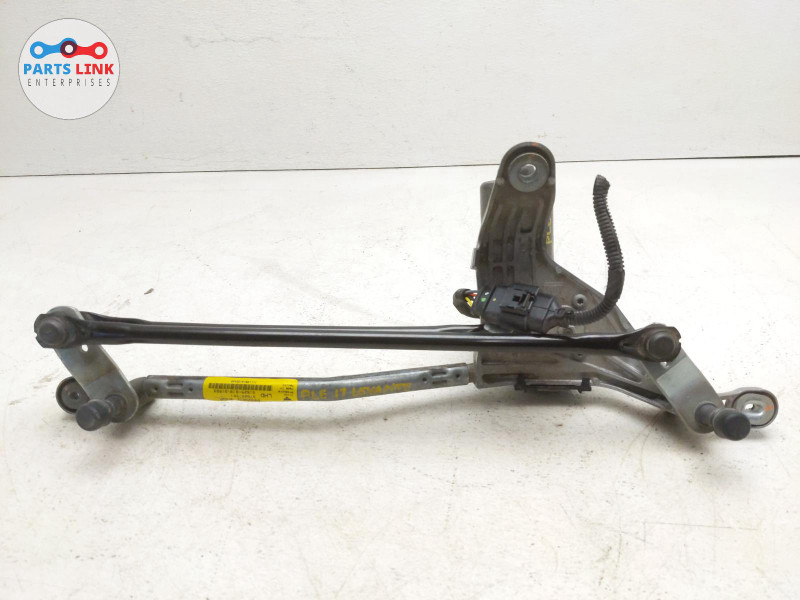 2017-2020 MASERATI LEVANTE FRONT WINDSHIELD WIPER MOTOR LINKAGE GHIBLI ...