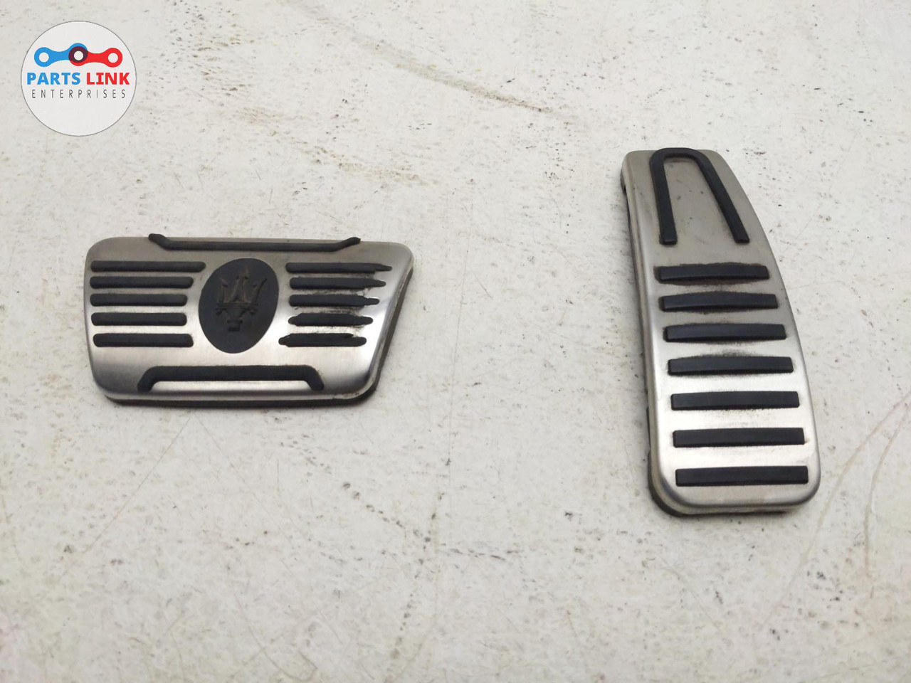 2017-2020 MASERATI LEVANTE GAS ACCELERATOR BRAKE PEDAL TRIM METAL PLATE ...