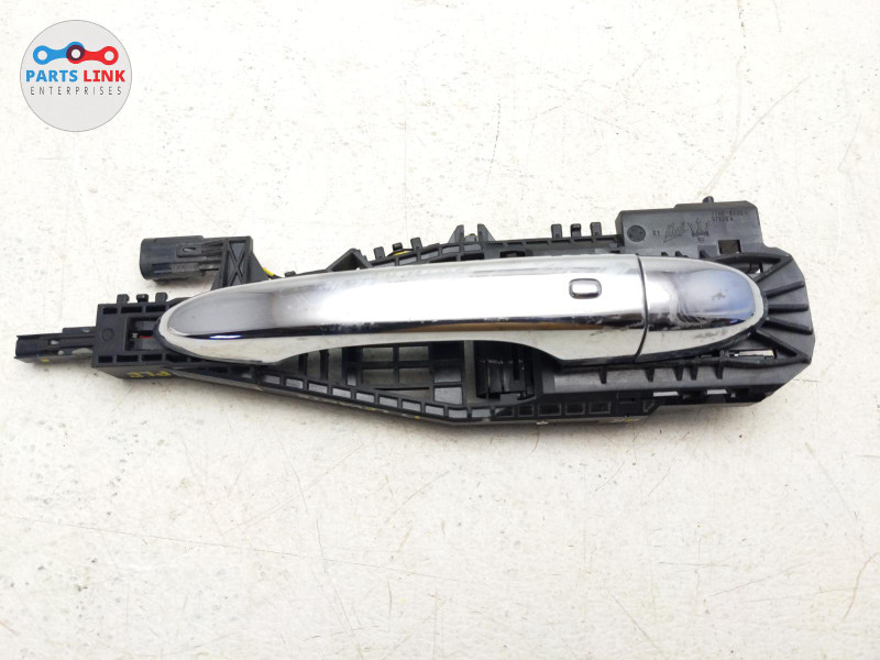 2017-2020 MASERATI LEVANTE REAR RIGHT DOOR HANDLE GRAB GRIP OPENER ...