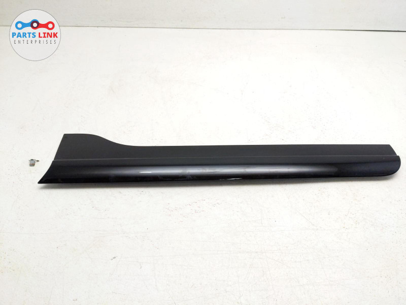 2017-21 LAND ROVER DISCOVERY REAR RIGHT ROOF MOLDING CLADDING TRIM ...
