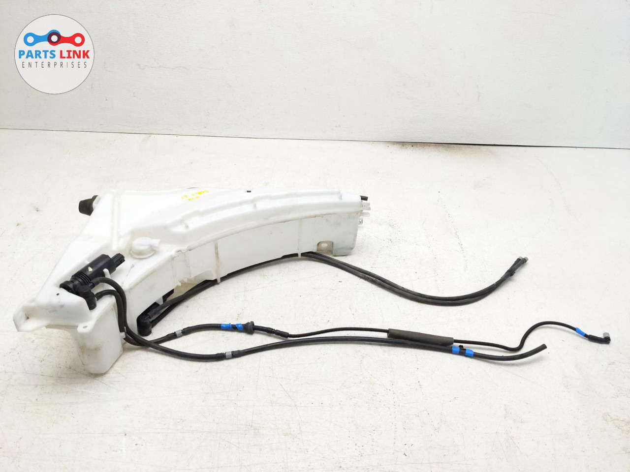 2016-19 RANGE ROVER WIPER WASHER BOTTLE RESERVIOR TANK PIPE HOSE ECK ...