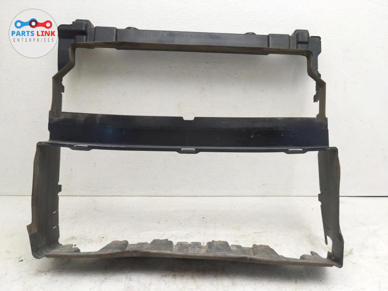 13-21 RANGE ROVER FRONT RADIATOR AIR DUCT SHROUD DEFLECTOR MOUNT BEZEL ...
