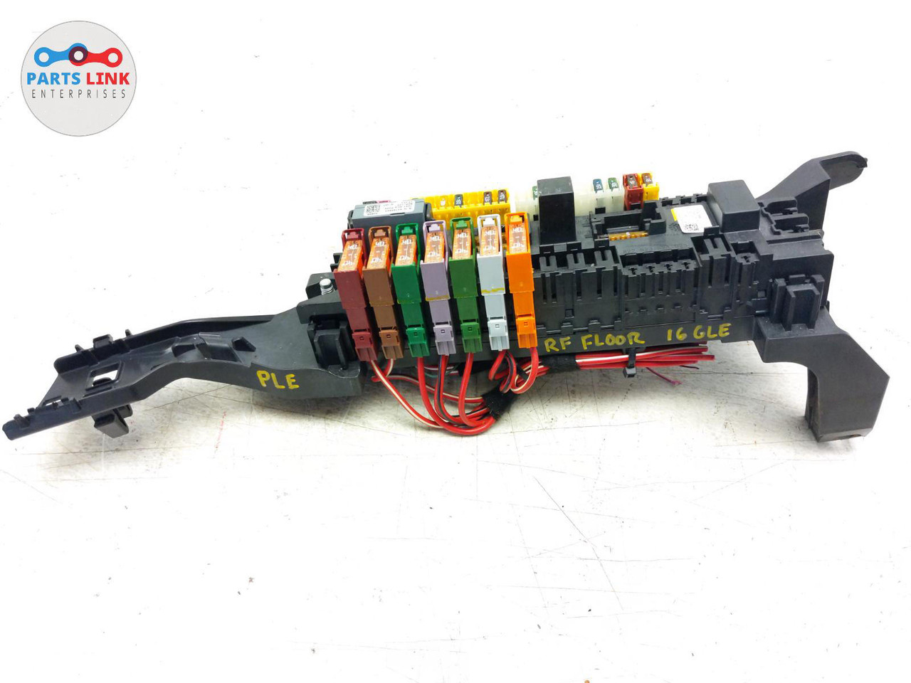 2016-19 MERCEDES GLE63 AMG S FRONT RIGHT FLOOR FUSEBOX POWER RELAY ...