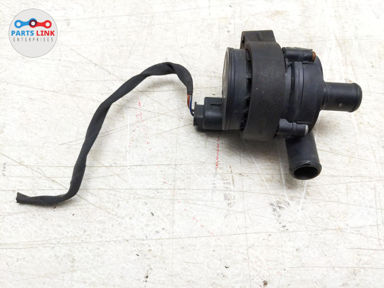 2016-19 MERCEDES GLE63 AMG S AUX AUXILIARY WATER COOLANT PUMP HARNESS ...