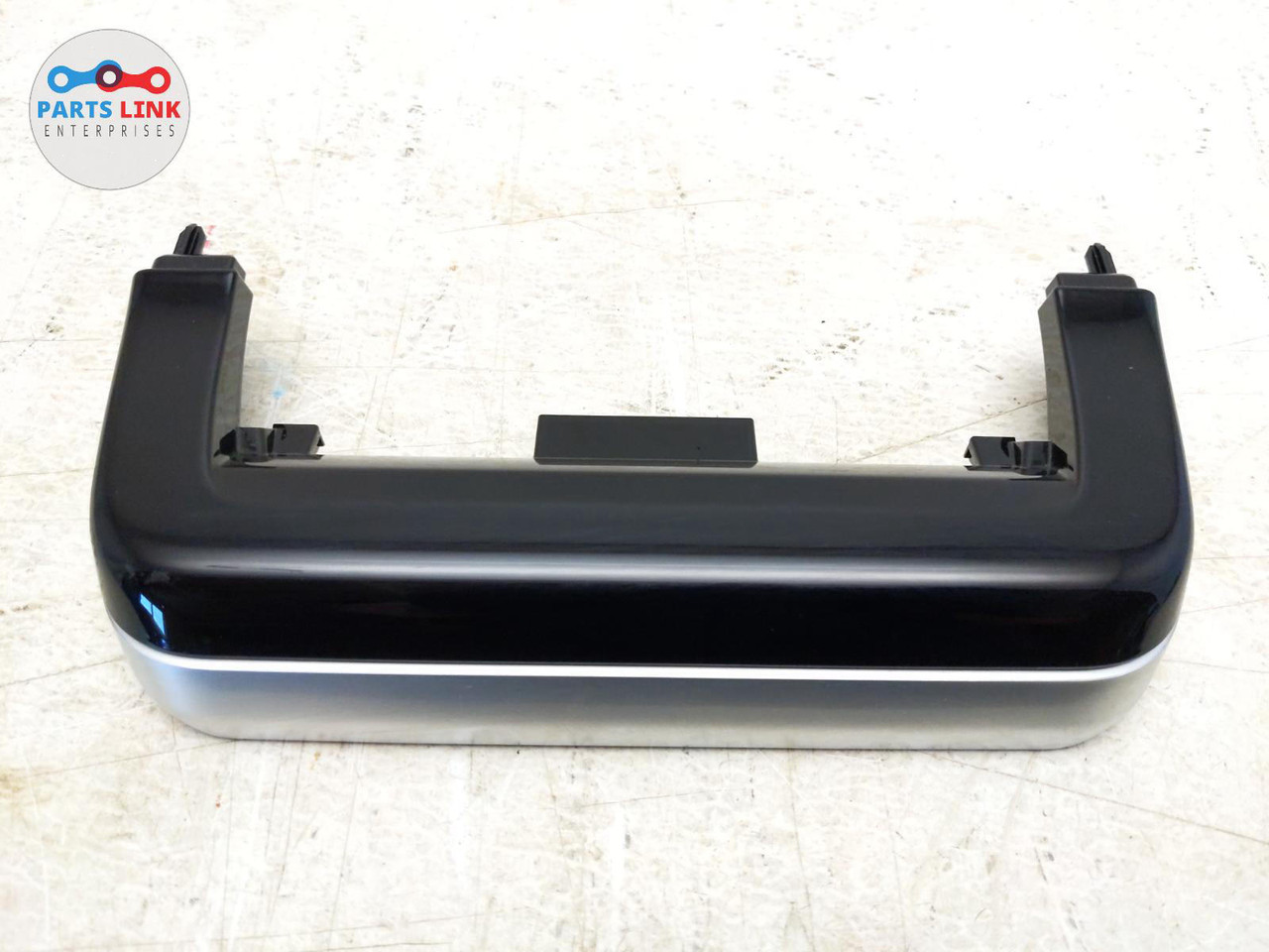 2018-2022 RANGE ROVER VELAR CENTER CONSOLE REAR TRIM ARMREST MOLDING ...
