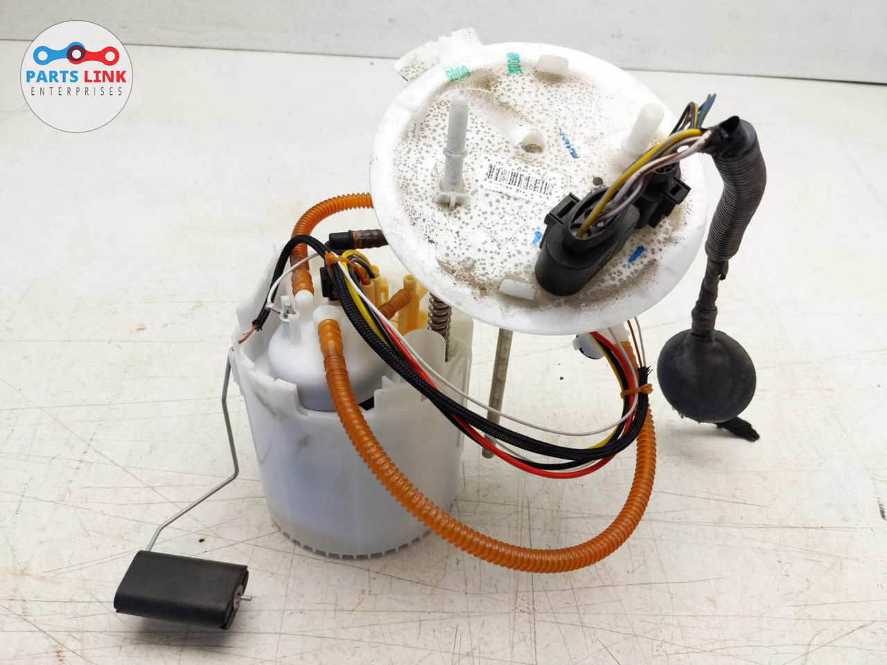 2019-2021 RANGE ROVER VELAR REAR GAS FUEL PUMP ELECTRICAL SENDER ...