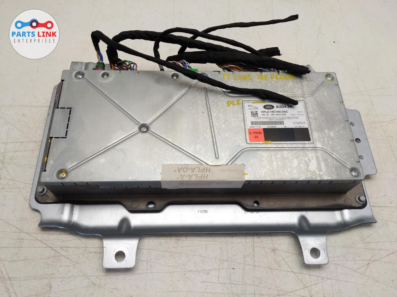 2017 RANGE ROVER PREMIUM AUDIO SOUND AMPLIFIER HARNESS PLUGS CONTROL ...