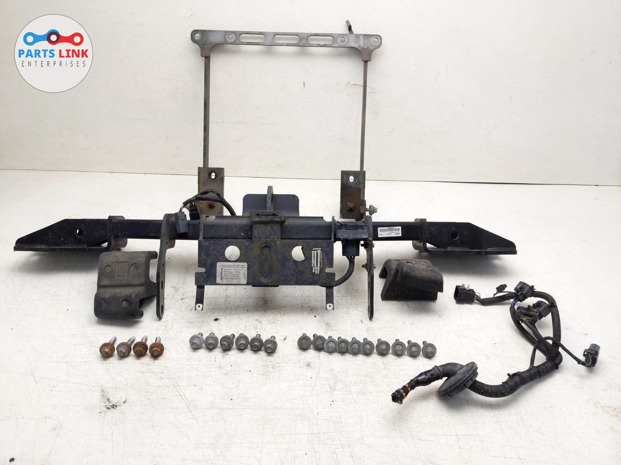 2013-21 RANGE ROVER REAR BUMPER CRASH BAR TOW TOWING HITCH HARNESS PLUG ...