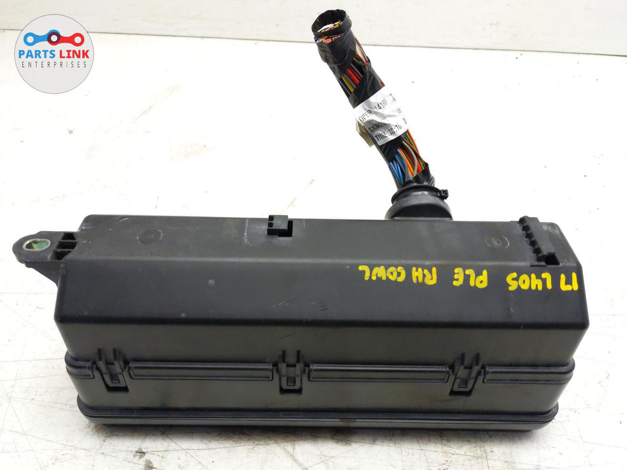 2016-2017 RANGE ROVER FRONT ENGINE MOTOR FUSE BOX POWER JUNCTION RELAY ...