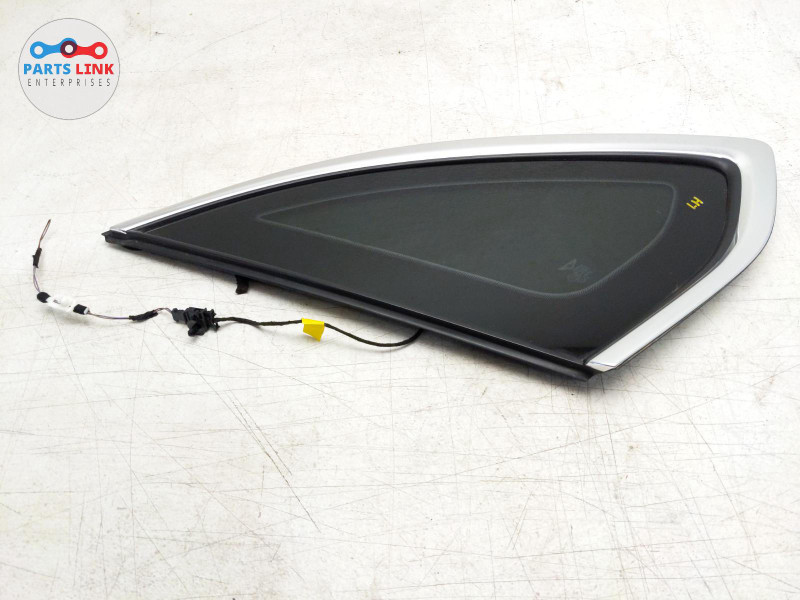 2016-20 BENTLEY BENTAYGA REAR LEFT GLASS QUARTER VENT WINDOW CORNER ...