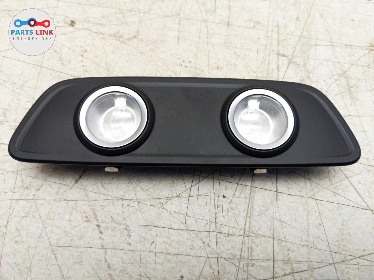 2016-2020 BENTLEY BENTAYGA REAR ROOF READING LIGHT OVERHEAD DOME LAMP ...