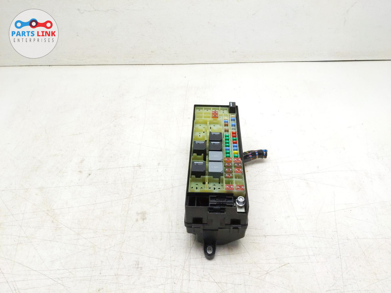 2014-2015 RANGE ROVER SPORT REAR FUSE BOX POWER RELAY CONTROL MODULE ...
