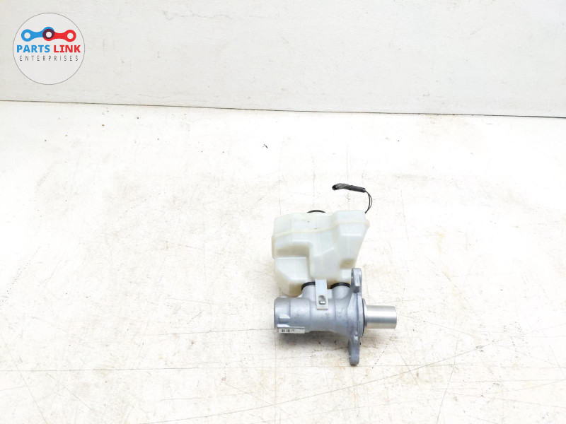 2014-16 RANGE ROVER SPORT POWER BRAKE MASTER CYLINDER TANK ASSY L494 ...