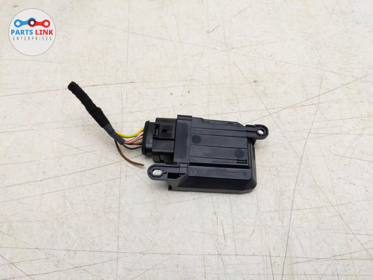 2020-2022 PORSCHE TAYCAN 4S SEAT OCCUPANT STG CONTROL MODULE SENSOR ...