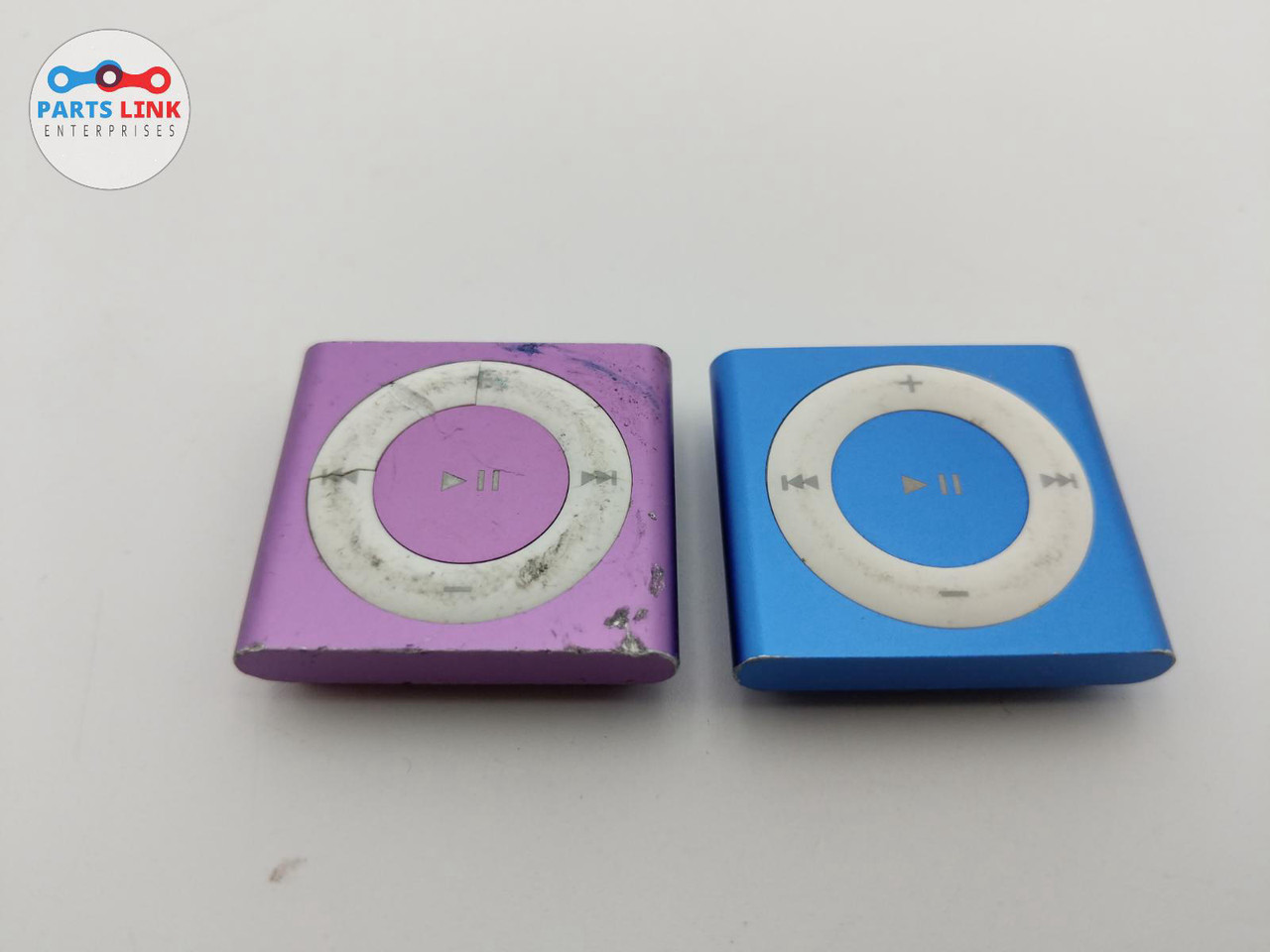 APPLE IPOD SHUFFLE 4TH GENERATION A1373 PORTABLE COMPACT MP3 PLAYER LOT-2