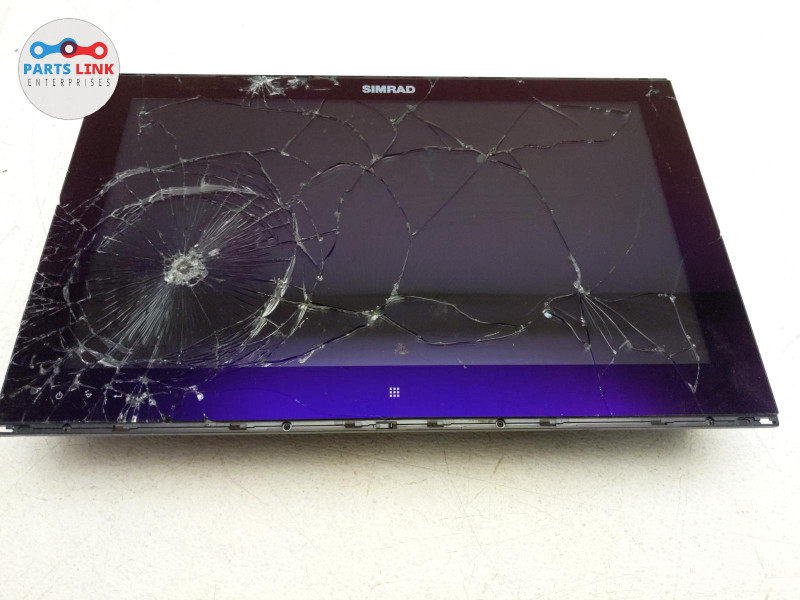 SIMRAD MO19-T 18.5" HELM MONITOR BOAT GPS NAVIGATION HEAD UNIT DISPLAY