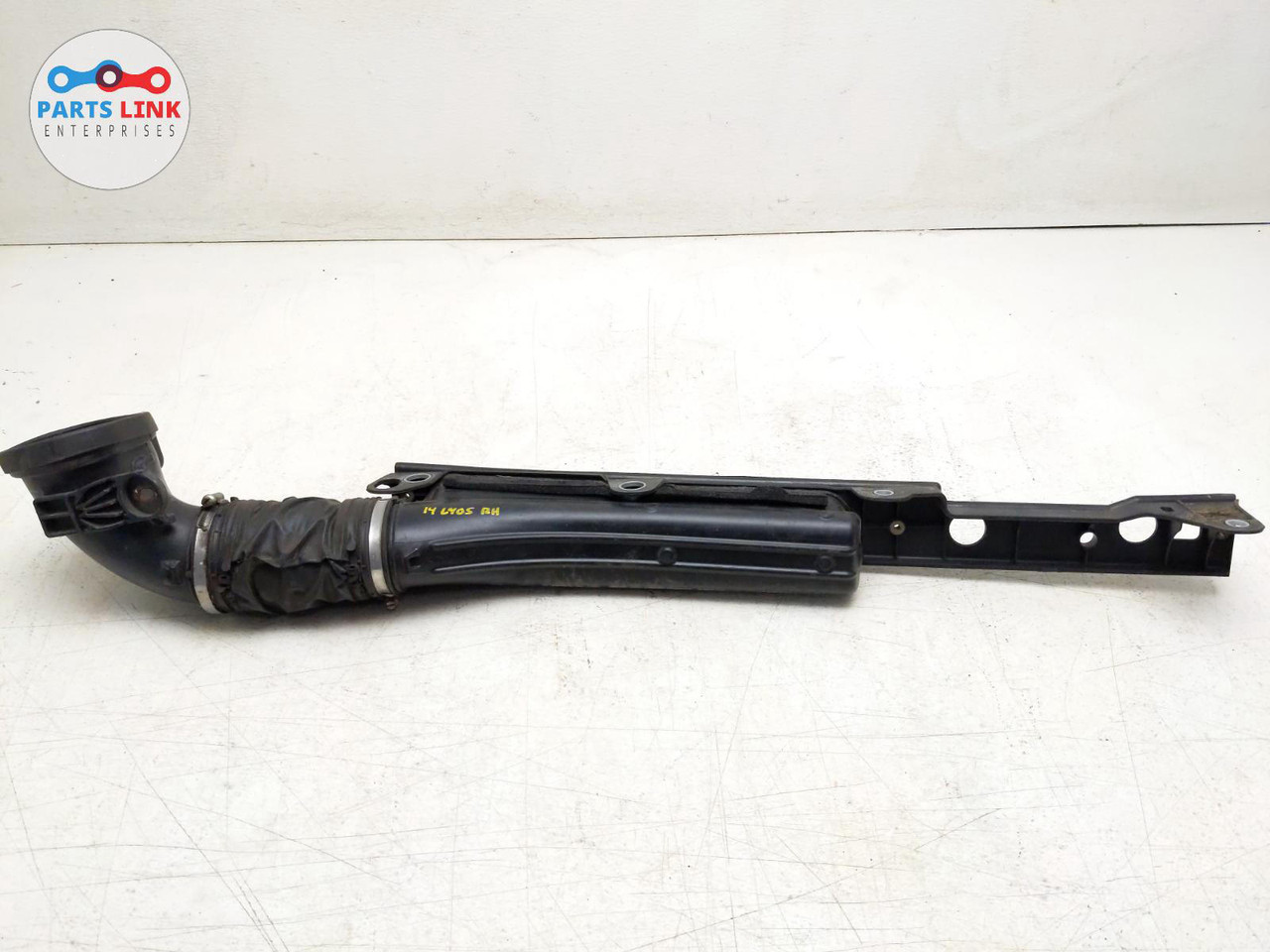 2013-21 RANGE ROVER L405 FRONT RIGHT AIR DUCT INTAKE PIPE FENDER ...