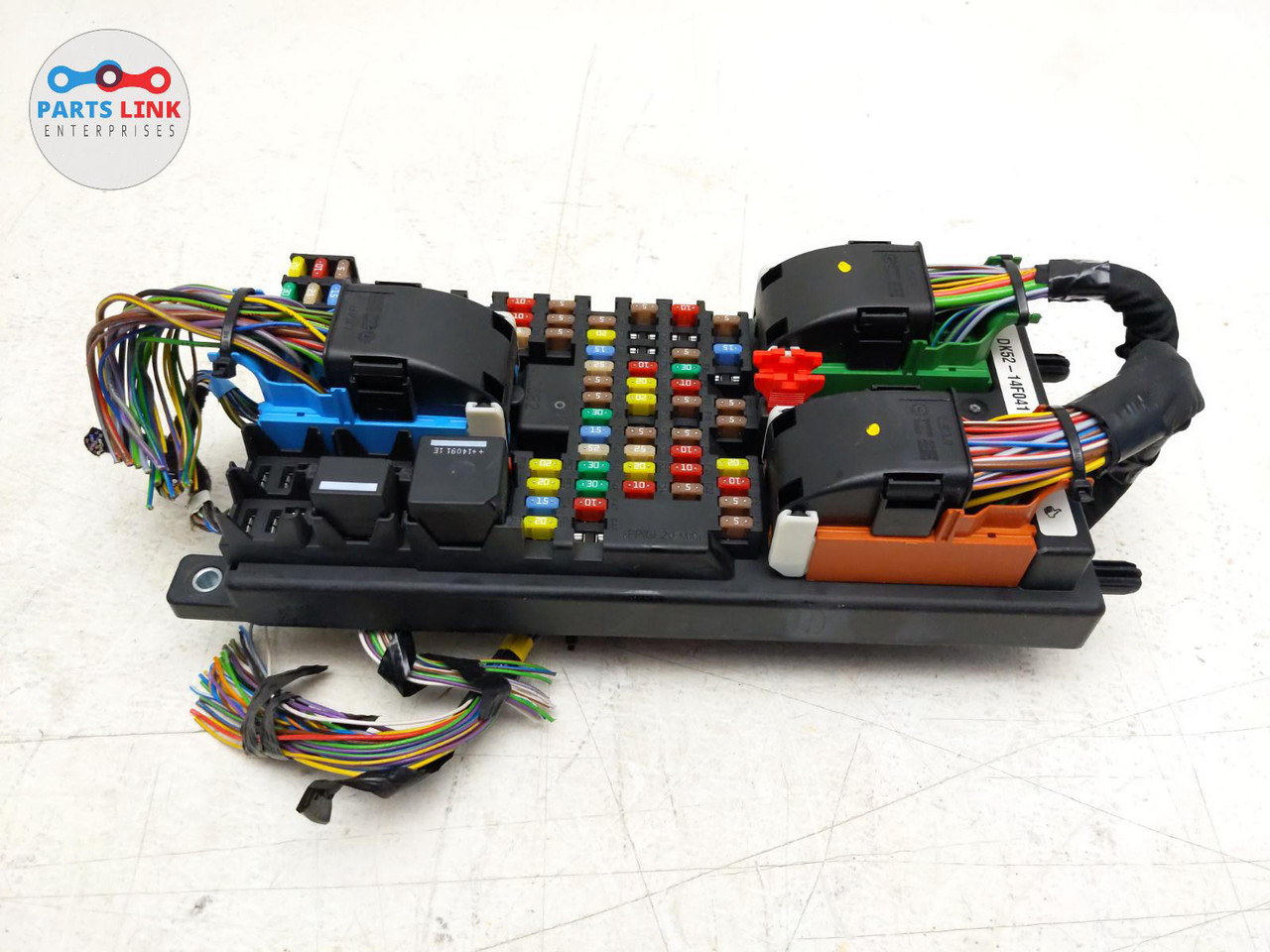2014-2015 RANGE ROVER L405 FRONT DASH FUSEBOX JUNCTION BODY CONTROL ...
