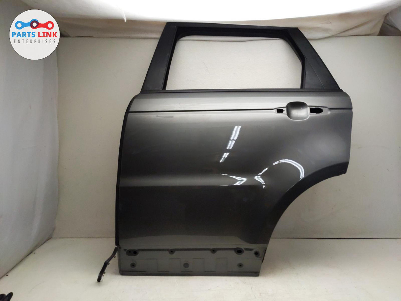 2014-22 RANGE ROVER SPORT REAR LEFT DOOR SHELL FRAME PANEL SKIN HINGE ...