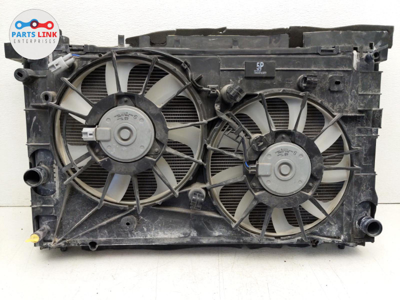 2010-15 TOYOTA PRIUS RADIATOR ENGINE MOTOR COOLING FAN SHROUD BLADE AC ...