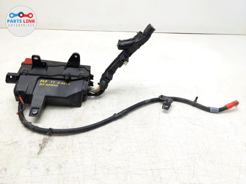 2017 JAGUAR F-PACE FRONT ENGINE FUSEBOX POWER RELAY FUSE BOX TERMINAL 3 ...