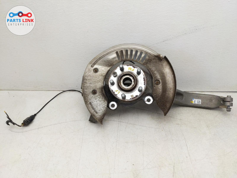 2017-19 JAGUAR F-PACE FRONT LEFT SPINDLE STEERING KNUCKLE WHEEL HUB ...