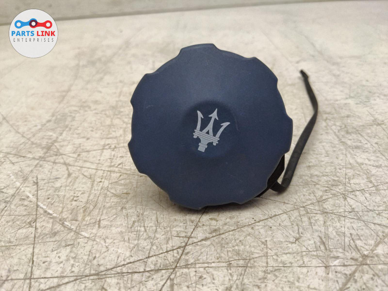 2007-19 MASERATI GRANTURISMO REAR FUEL TANK GAS CAP FILLER PLUG COVER ...