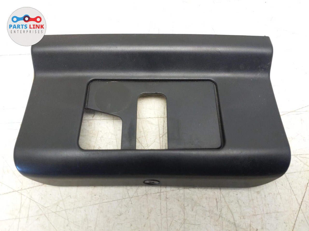 2007-19 MASERATI GRANTURISMO TRUNK CATCH BEZEL TRIM PLATE COVER ...