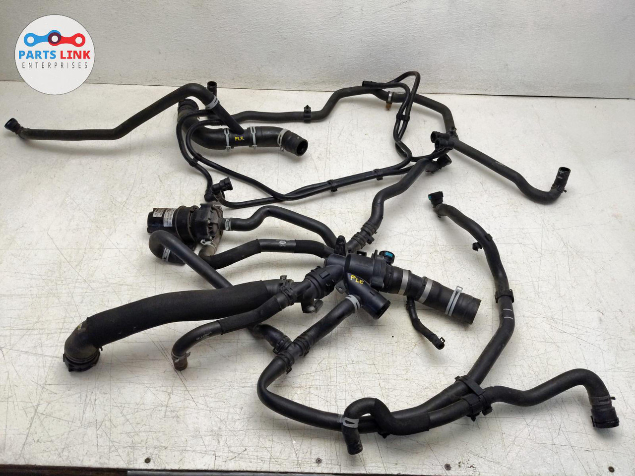 2014-17 RANGE ROVER SPORT COOLANT HOSE AUX WATER PUMP LINE PIPE VALVE ...