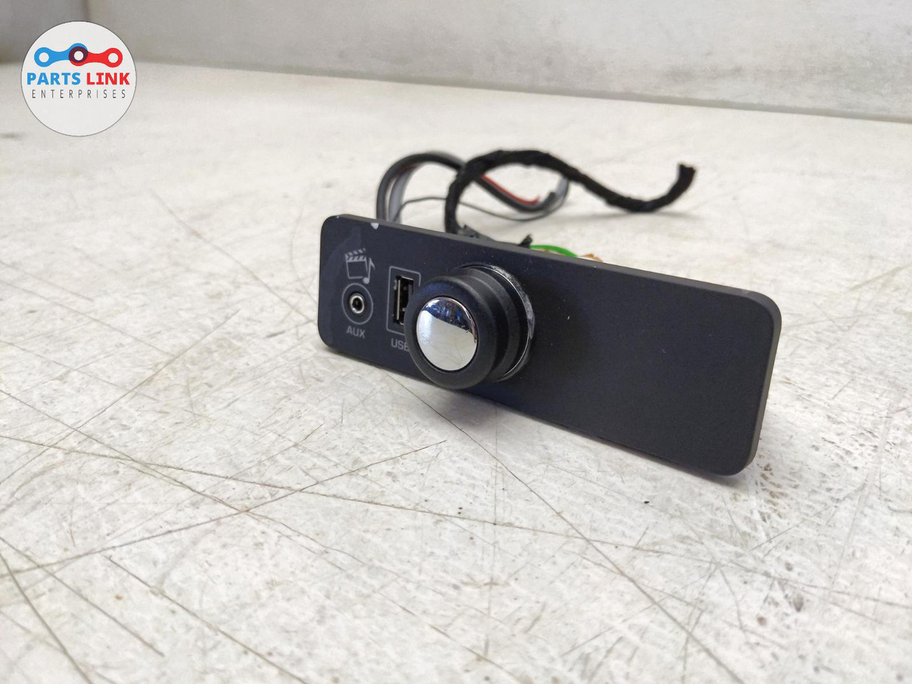 2014-16 RANGE ROVER SPORT CENTER CONSOLE AUX JACK USB PORT POWER SOCKET ...