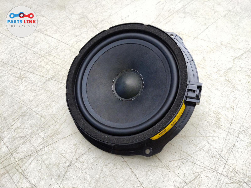 2020-23 LAND ROVER DEFENDER FRONT DOOR SPEAKER LOW RANGE BASS SOUND ...