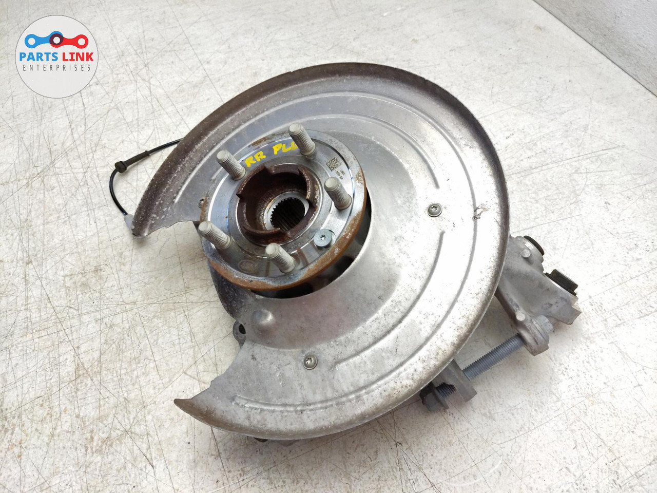 2020-23 LAND ROVER DEFENDER REAR RIGHT SPINDLE KNUCKLE WHEEL HUB L663 ...