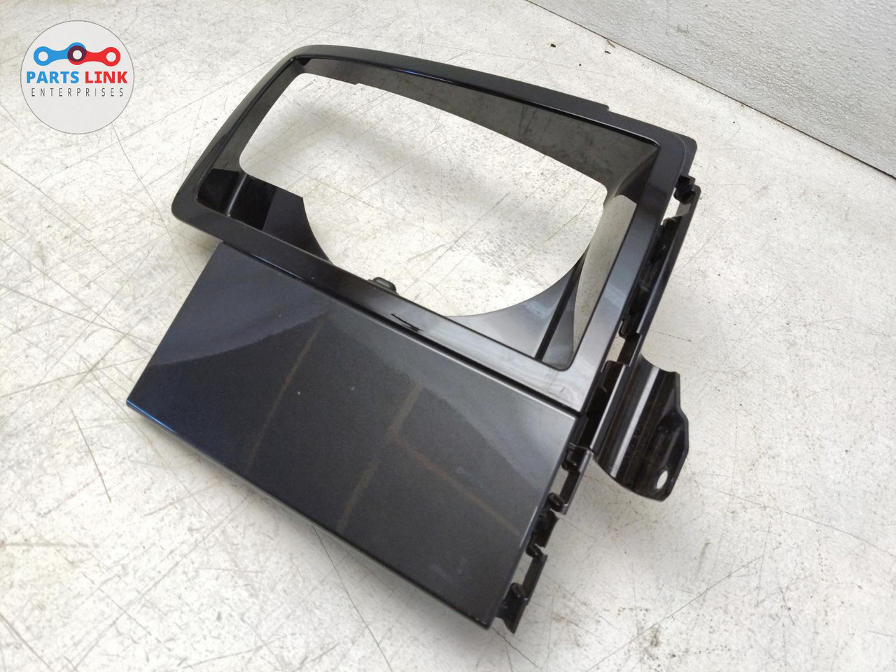 20-23 LAND ROVER DEFENDER FRONT RIGHT BUMPER TRIM HEADLIGHT BEZEL COVER ...