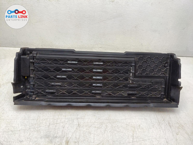2020-23 LAND ROVER DEFENDER RADIATOR SHUTTER FLAP LOUVER GRILLE VENT ...