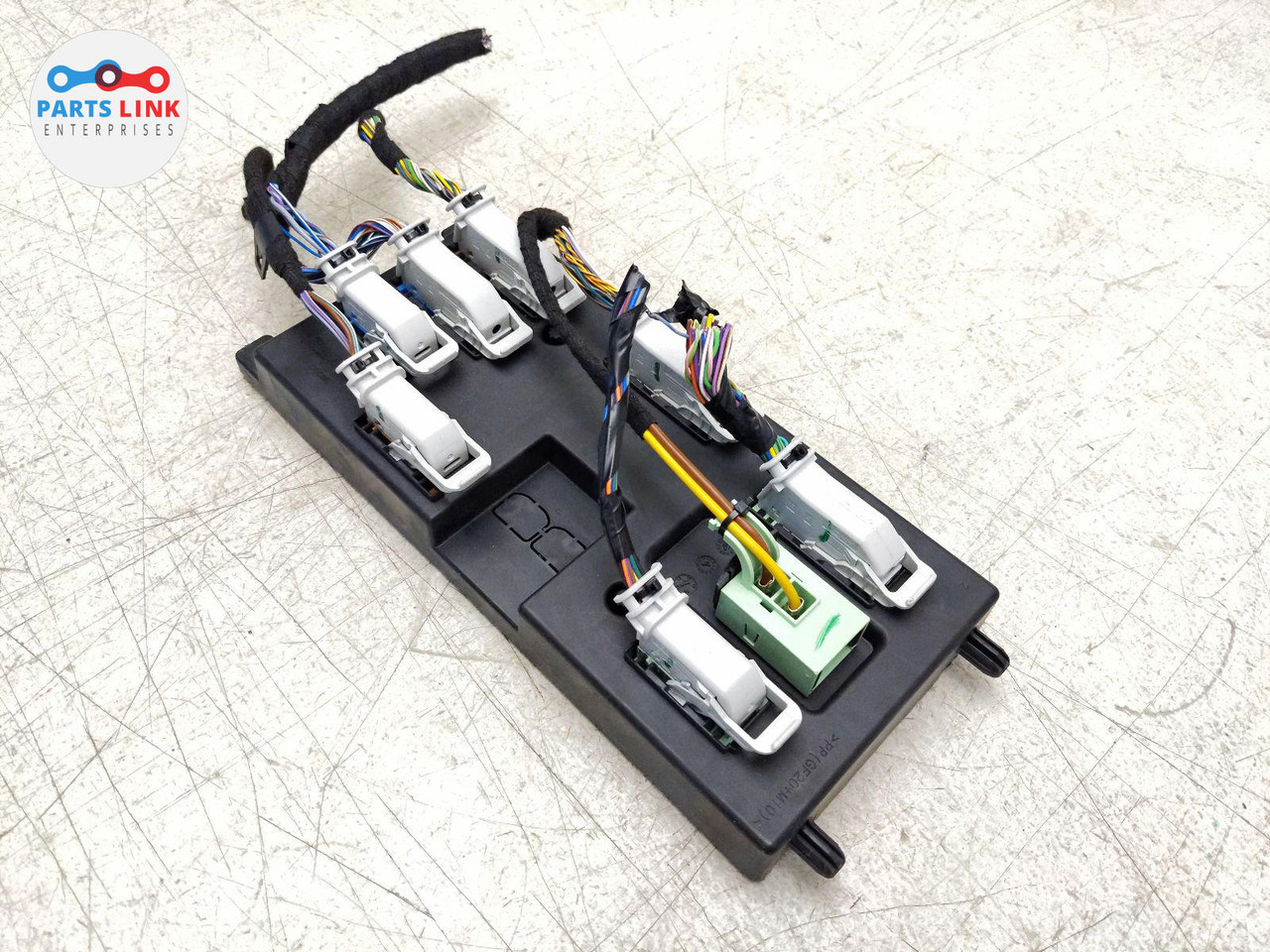 2019-20 RANGE ROVER VELAR BODY COMFORT CONTROL MODULE BCM POWER RELAY ...