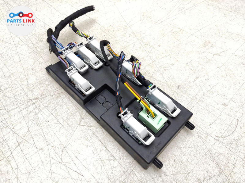 2019-20 RANGE ROVER VELAR BODY COMFORT CONTROL MODULE BCM POWER RELAY ...