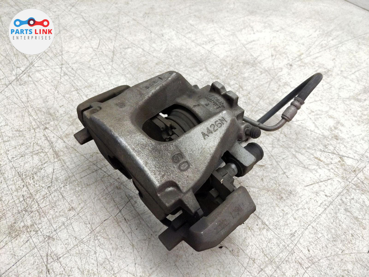 2018-20 RANGE ROVER VELAR FRONT RIGHT BRAKE CALIPER BRACKET ASSEMBLY 2 ...