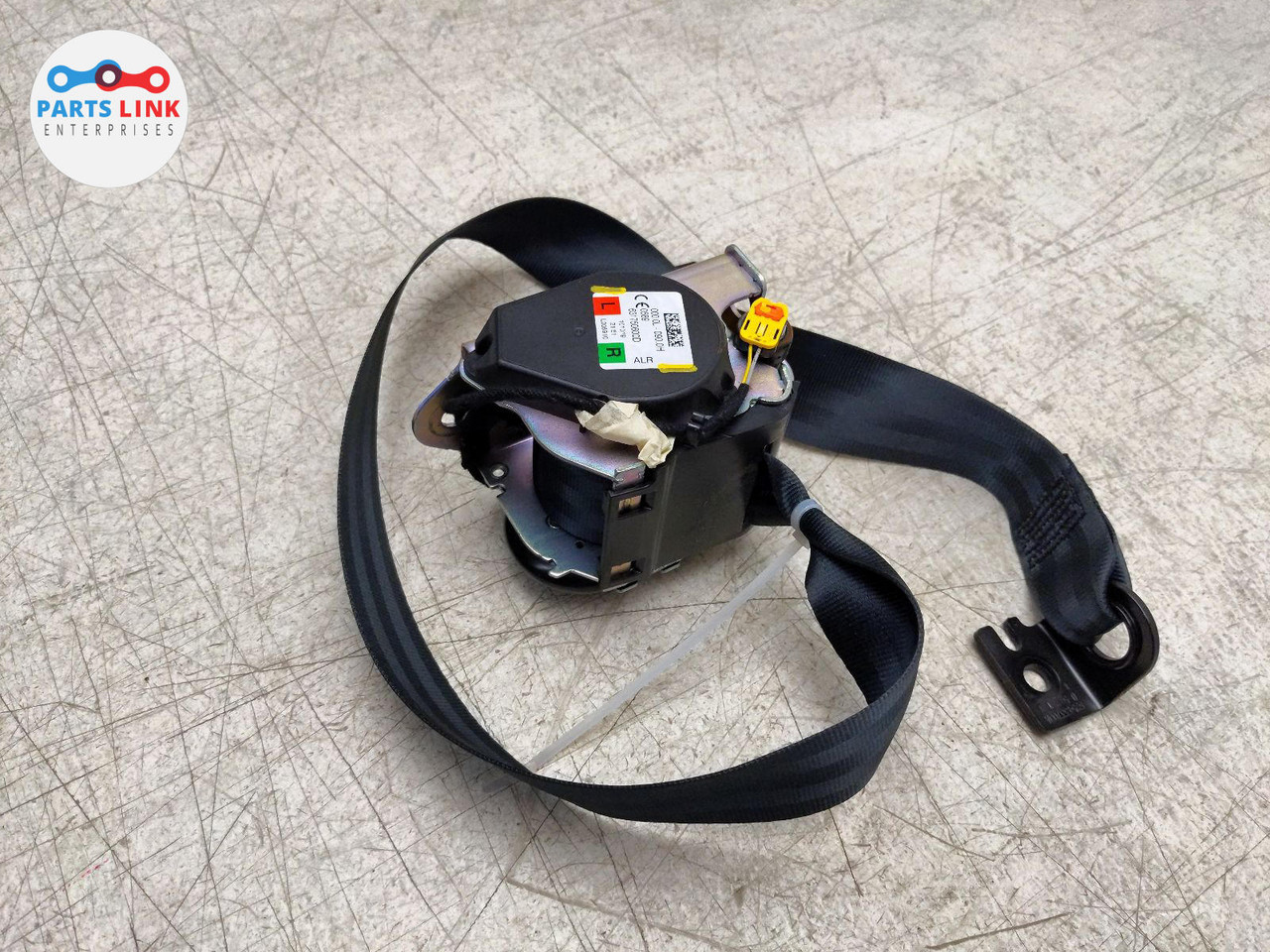 2018 19 20 RANGE ROVER VELAR REAR RIGHT SEATBELT OUTER SEAT BELT ...