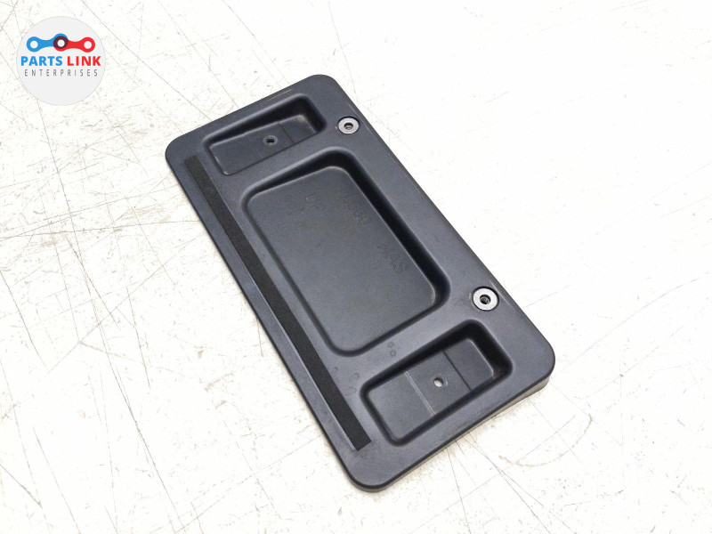 2018-22 RANGE ROVER VELAR REAR LICENSE PLATE BRACKET LIFTGATE TRIM ...