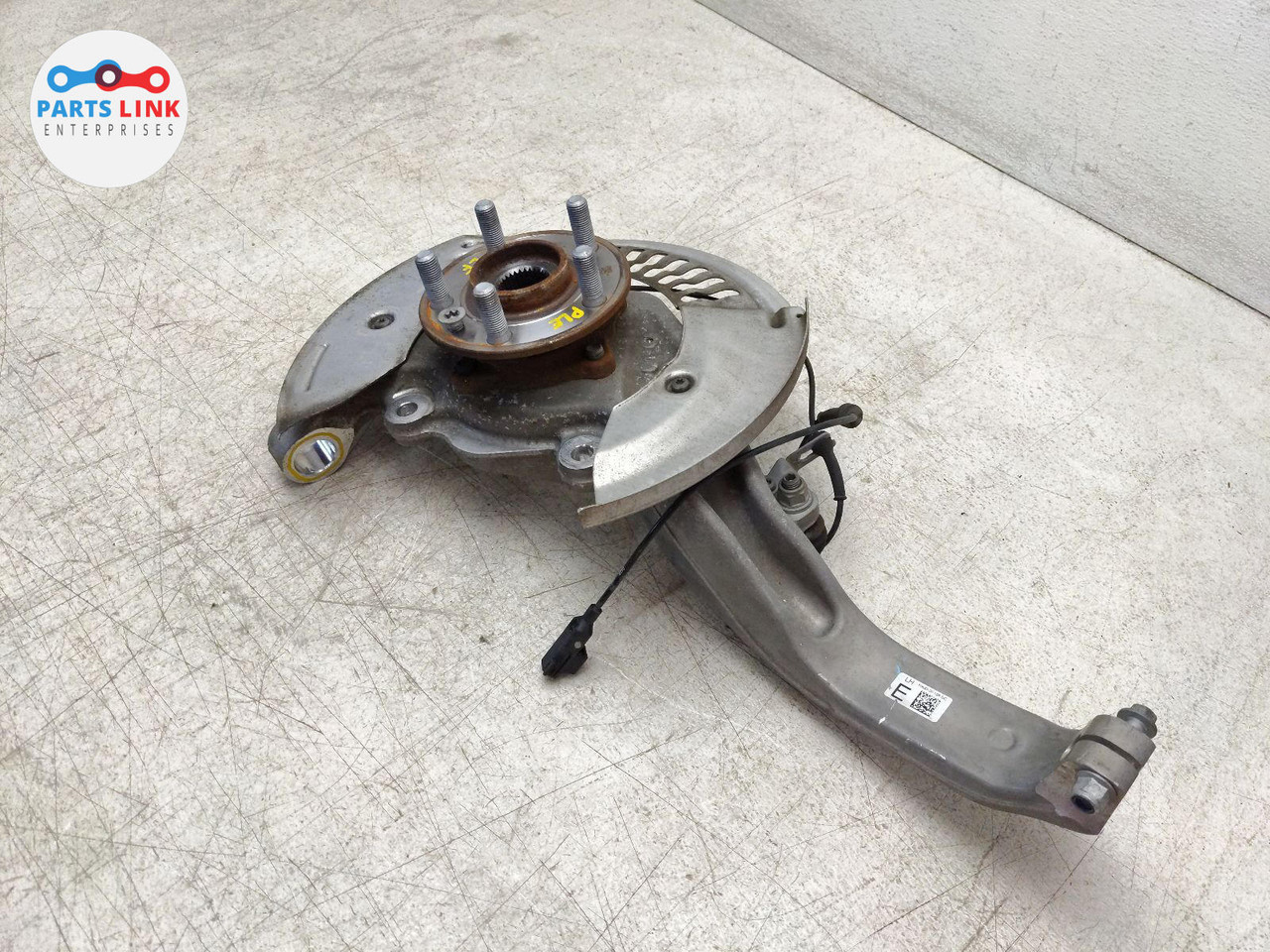 2018-20 RANGE ROVER VELAR FRONT LEFT SPINDLE KNUCKLE STEERING HUB ...