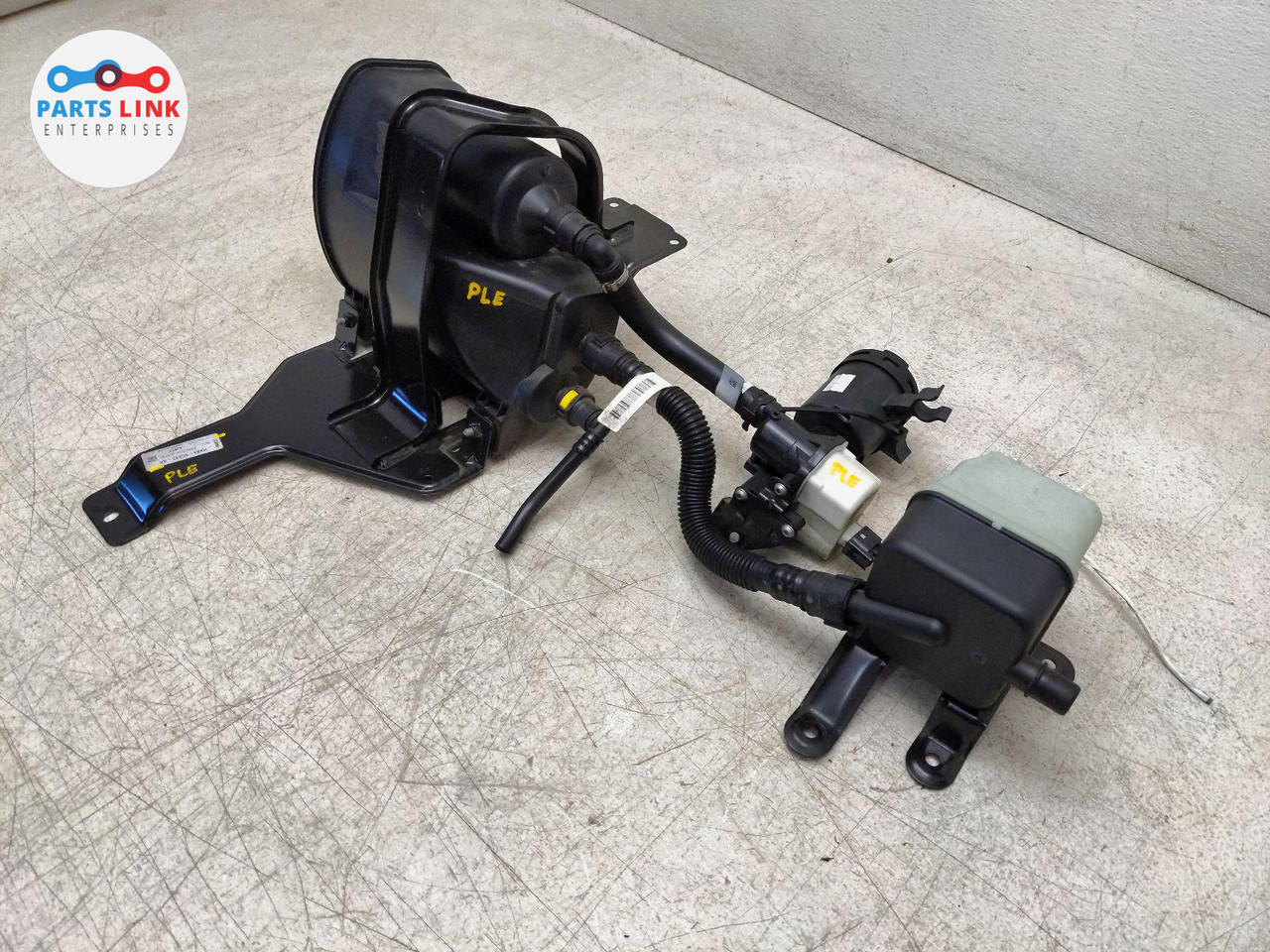 2018-20 RANGE ROVER VELAR CHARCOAL CANISTER EVAP VAPOR CARBON TANK ASSY ...