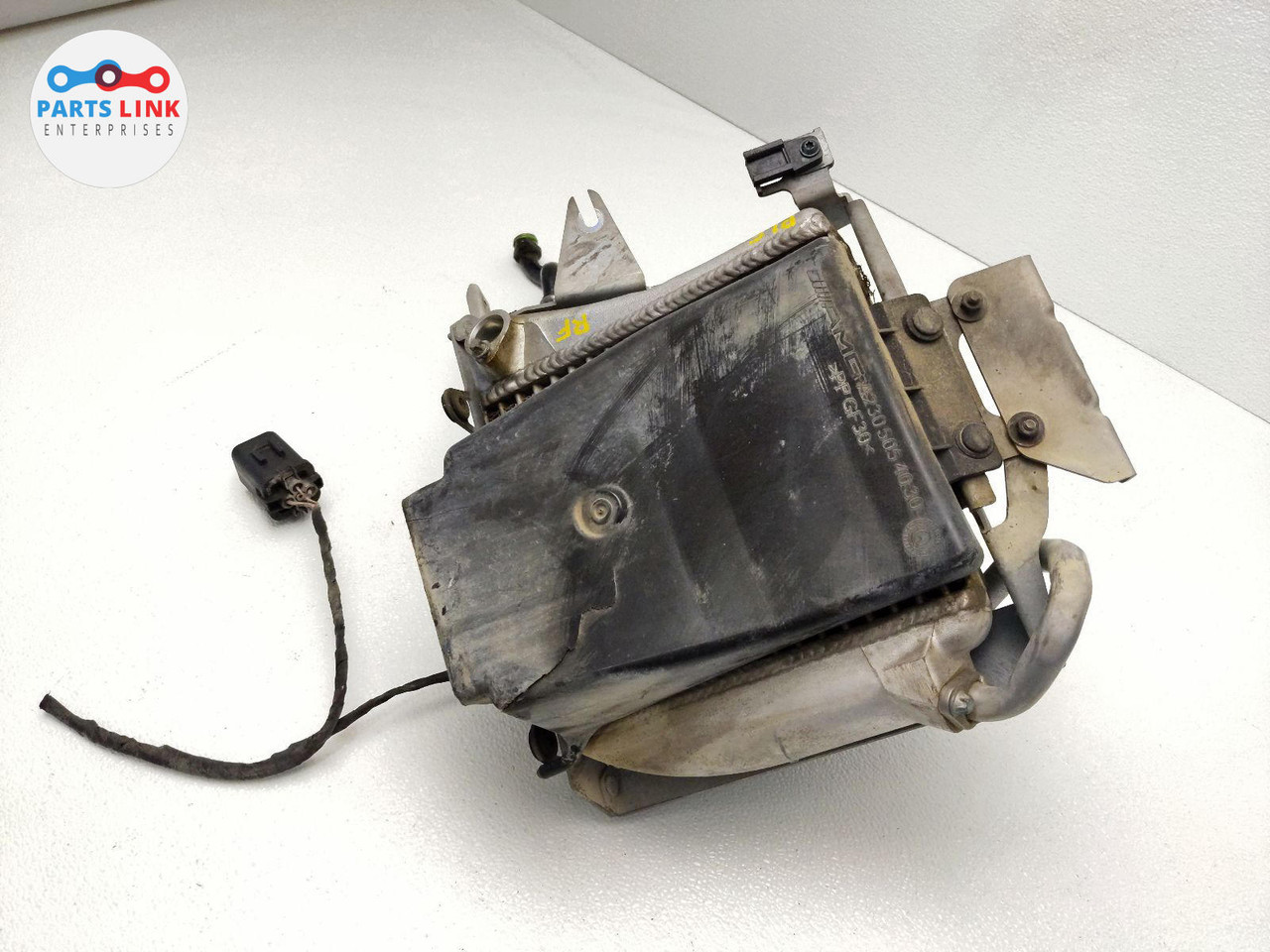 2009-12 MERCEDES SL63 AMG FRONT RIGHT ENGINE OIL COOLER FAN ASSEMBLY 6 ...