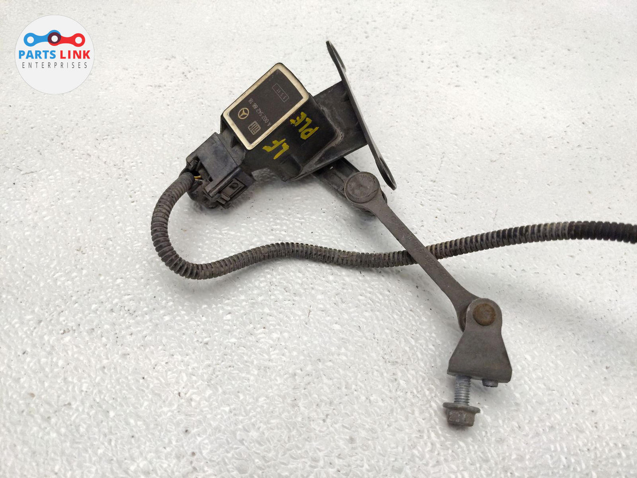 2011-2012 MERCEDES SL63 AMG FRONT LEFT HEADLIGHT LEVEL HEIGHT SENSOR ...