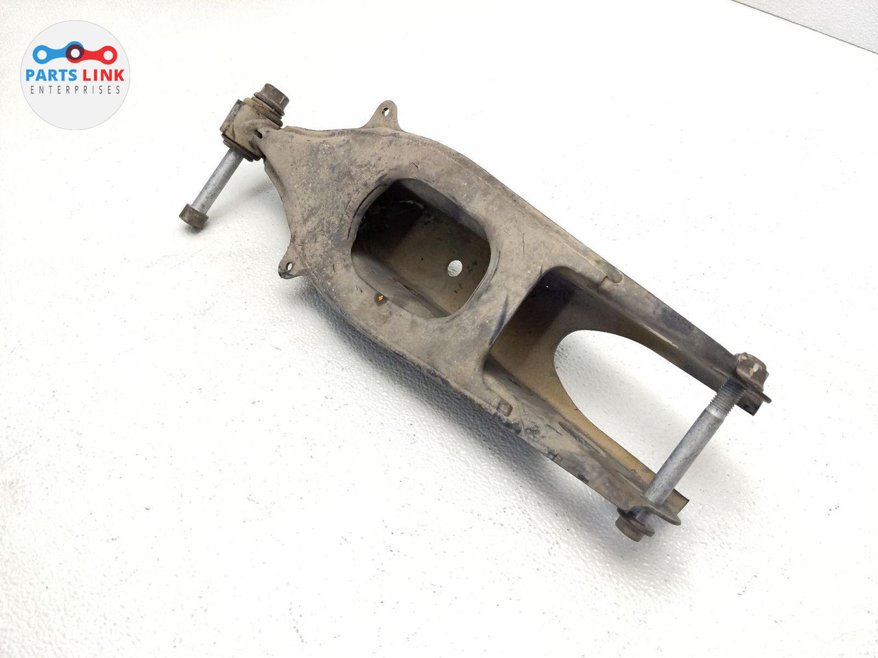 2009-12 MERCEDES SL63 AMG REAR LOWER CONTROL ARM STRUT SPRING SEAT R230 ...