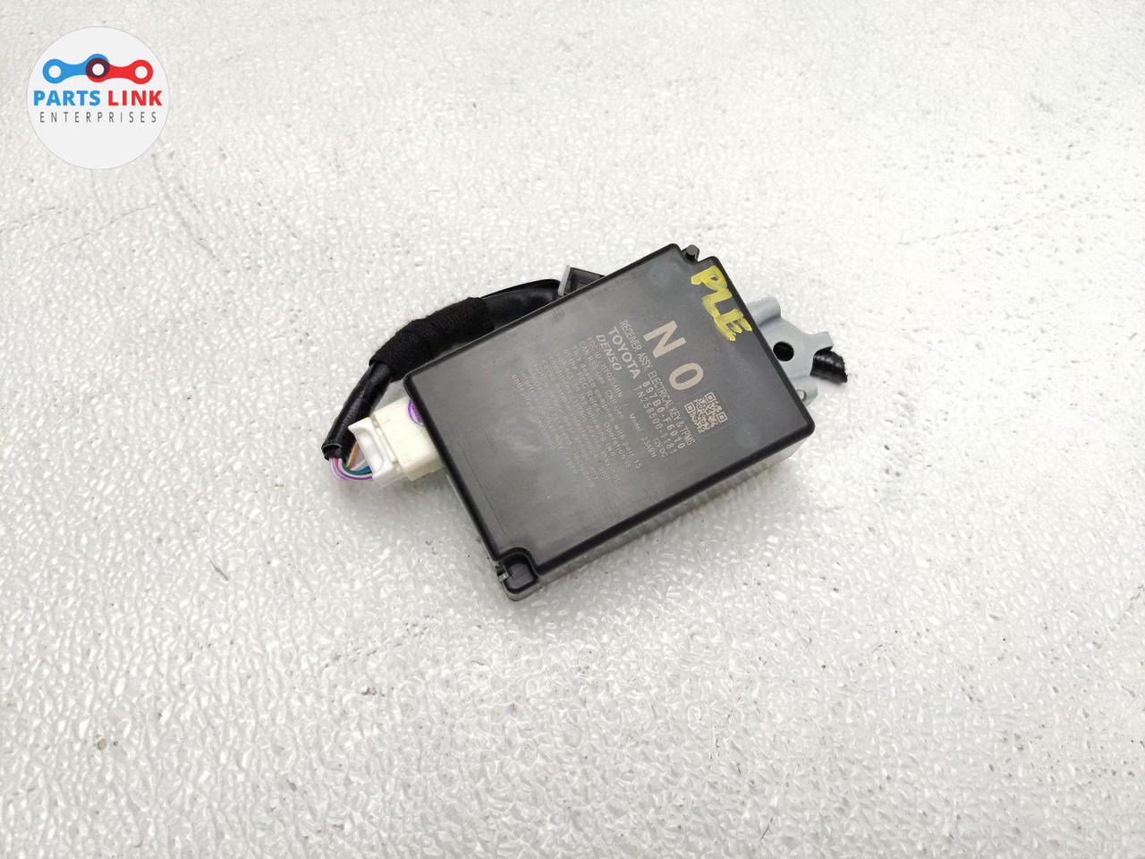 2022-23 LEXUS NX250 KEYLESS ENTRY TPMS CONTROL MODULE NX350 NX350H ...