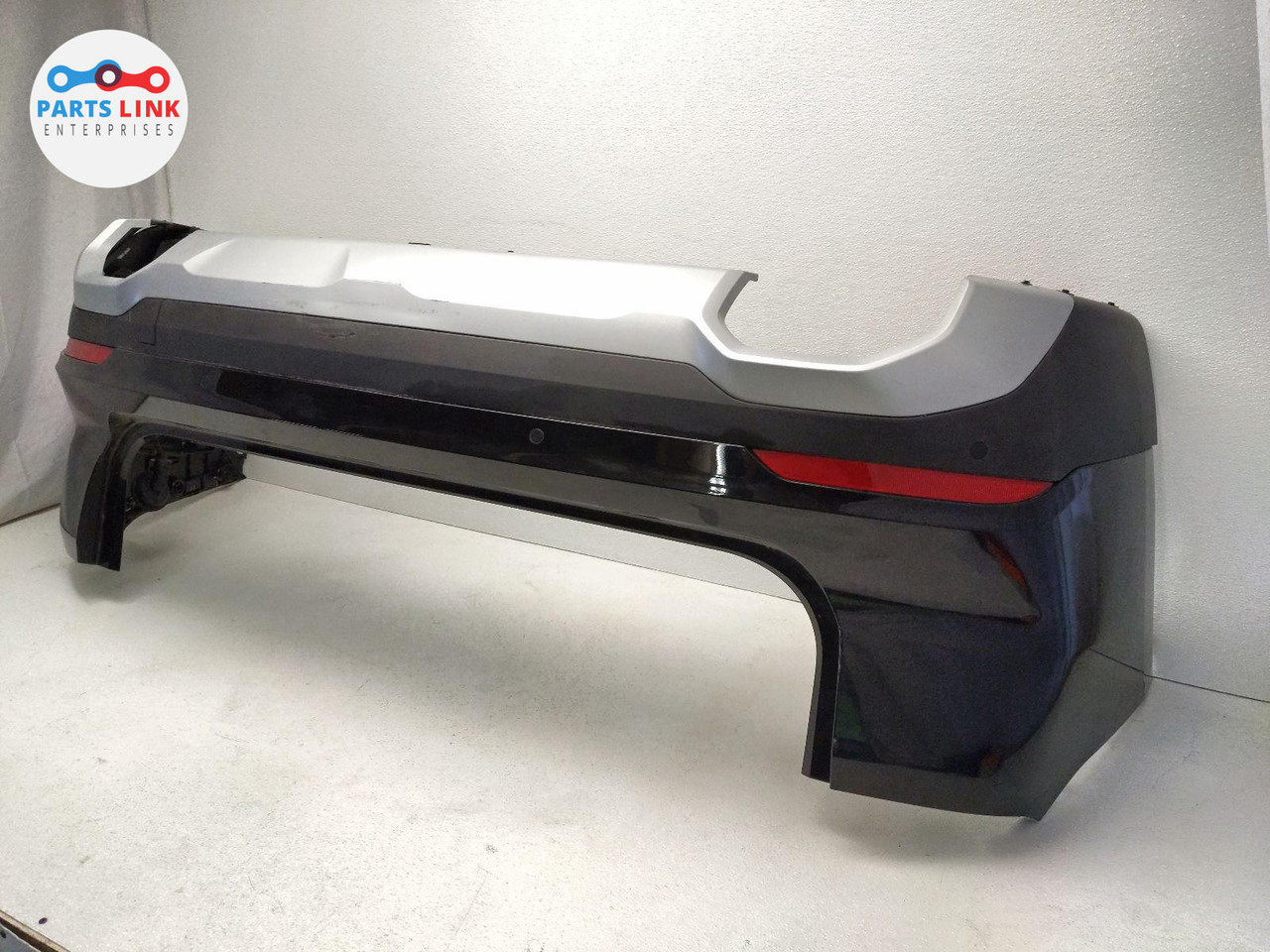 2022-23 BMW X3 REAR BUMPER COVER TRIM DEFLECTOR TAILLIGHTS LIP PDC ...