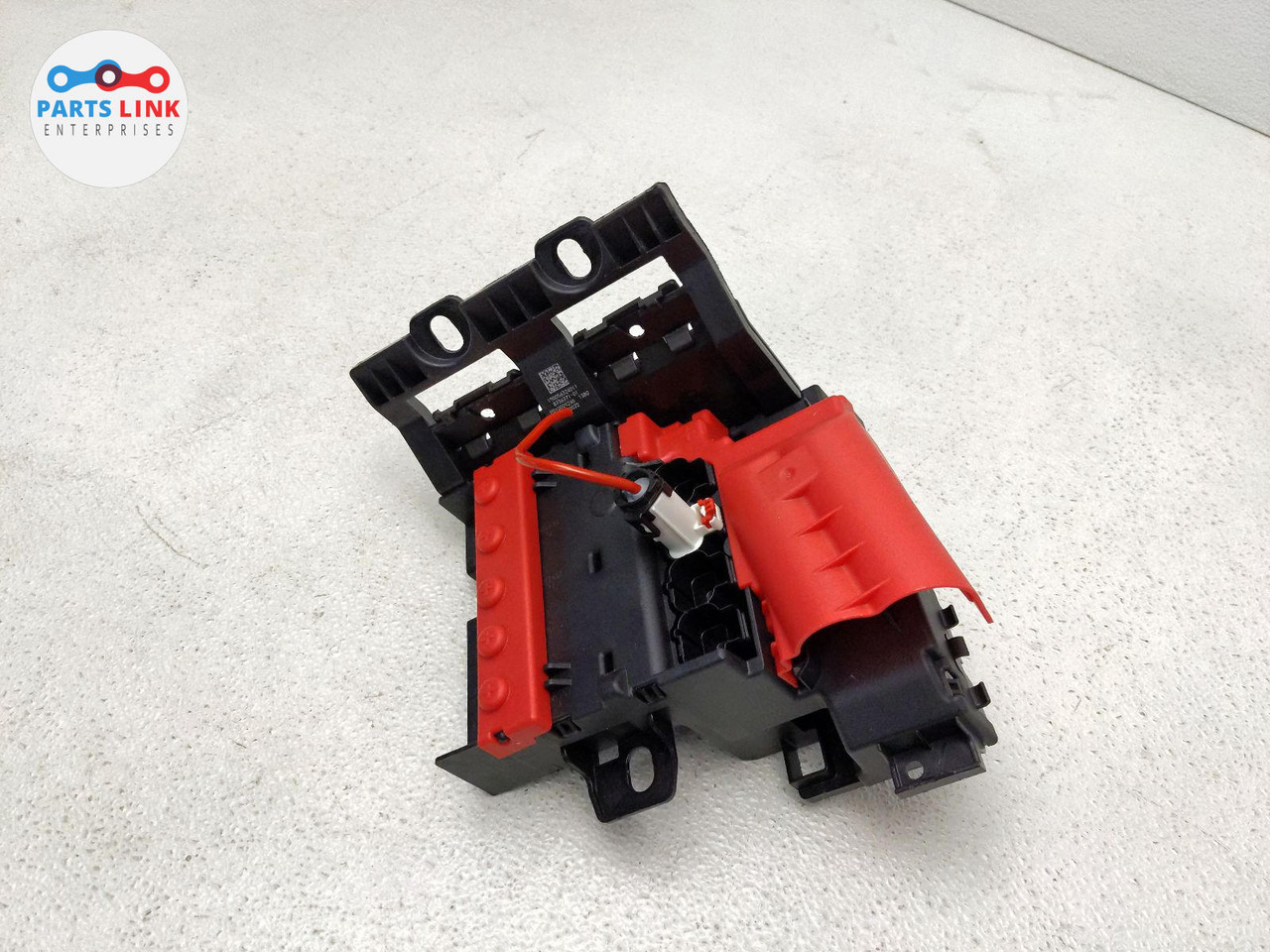 2018-23 BMW X3 BATTERY FUSEBOX POWER CABLE TERMINAL UNIT BRACKET FRAME ...